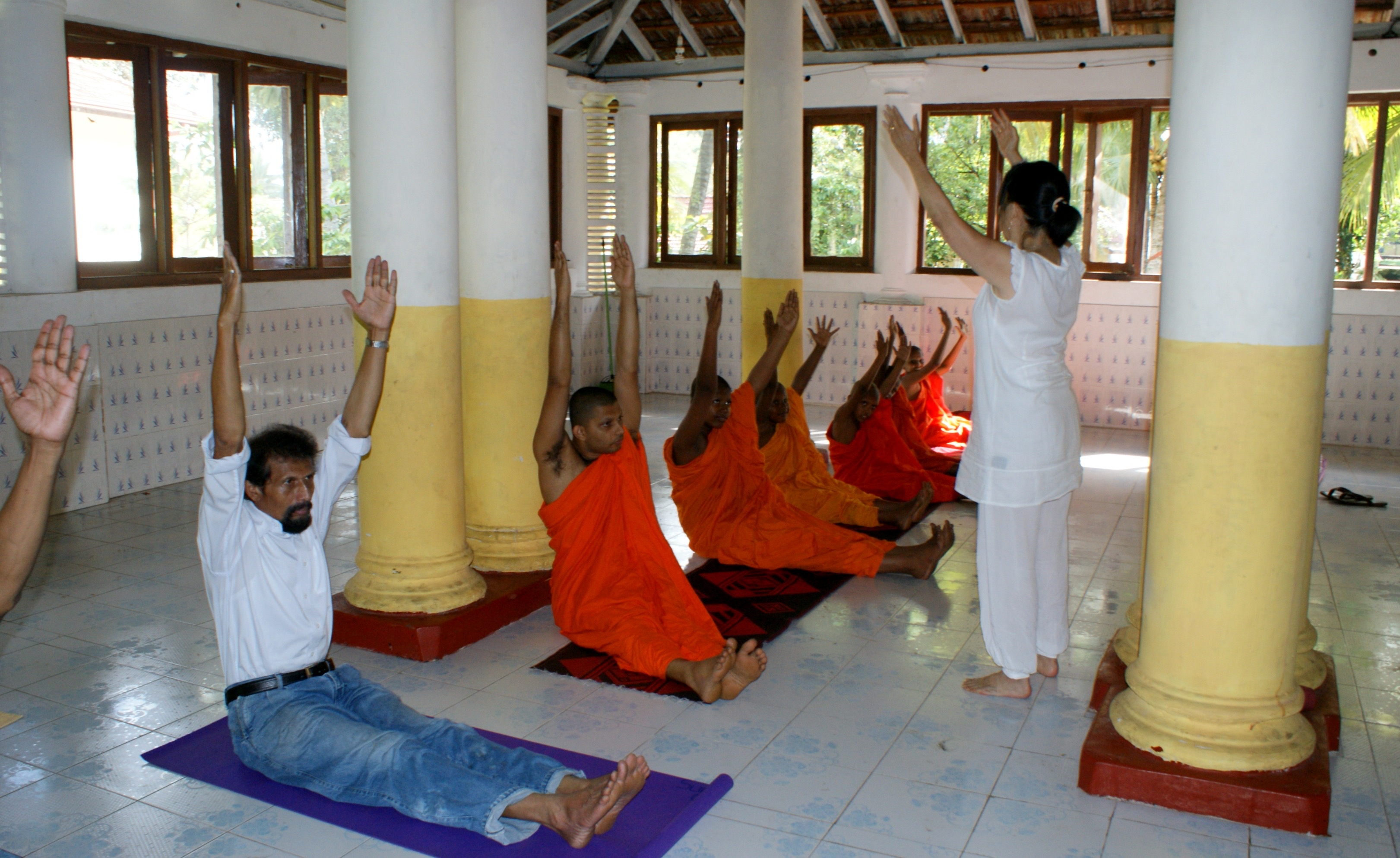 Genie Yogini – Genie Nakano